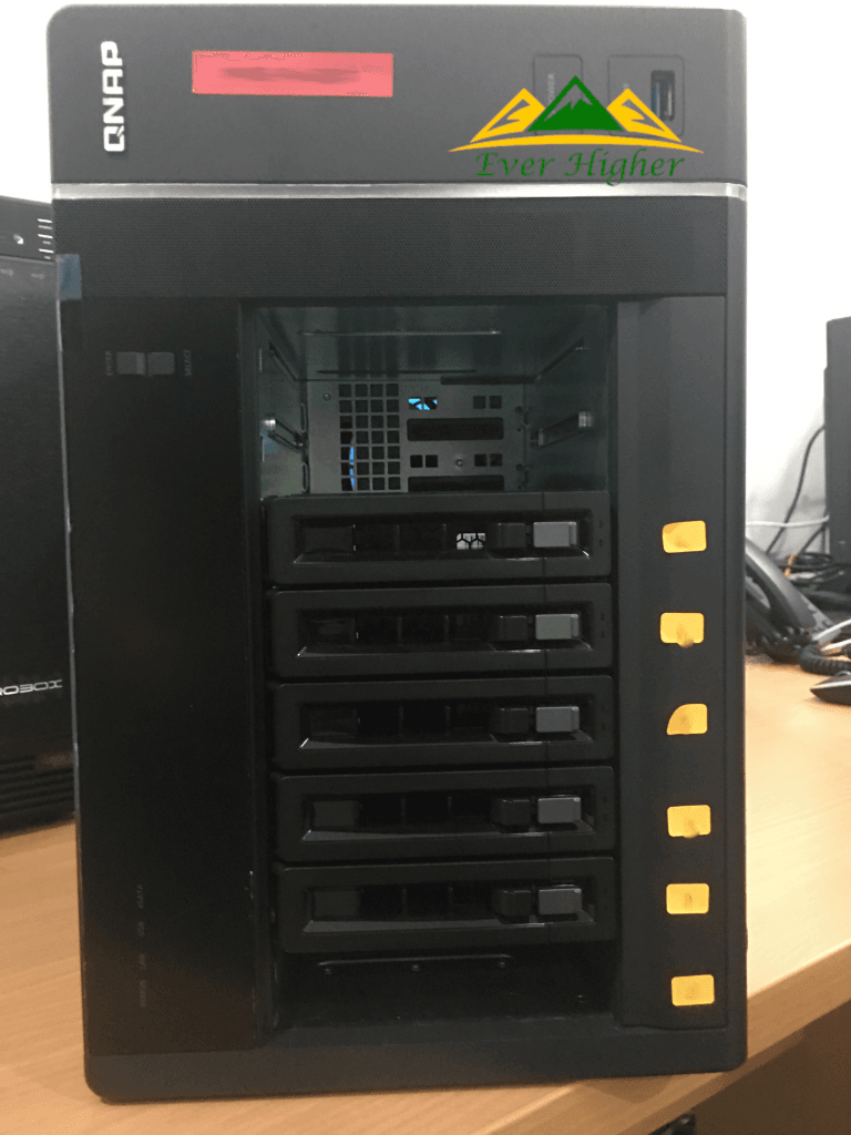 Qnap NAS build with Raid 6 Data recovery service |Ever Higher|