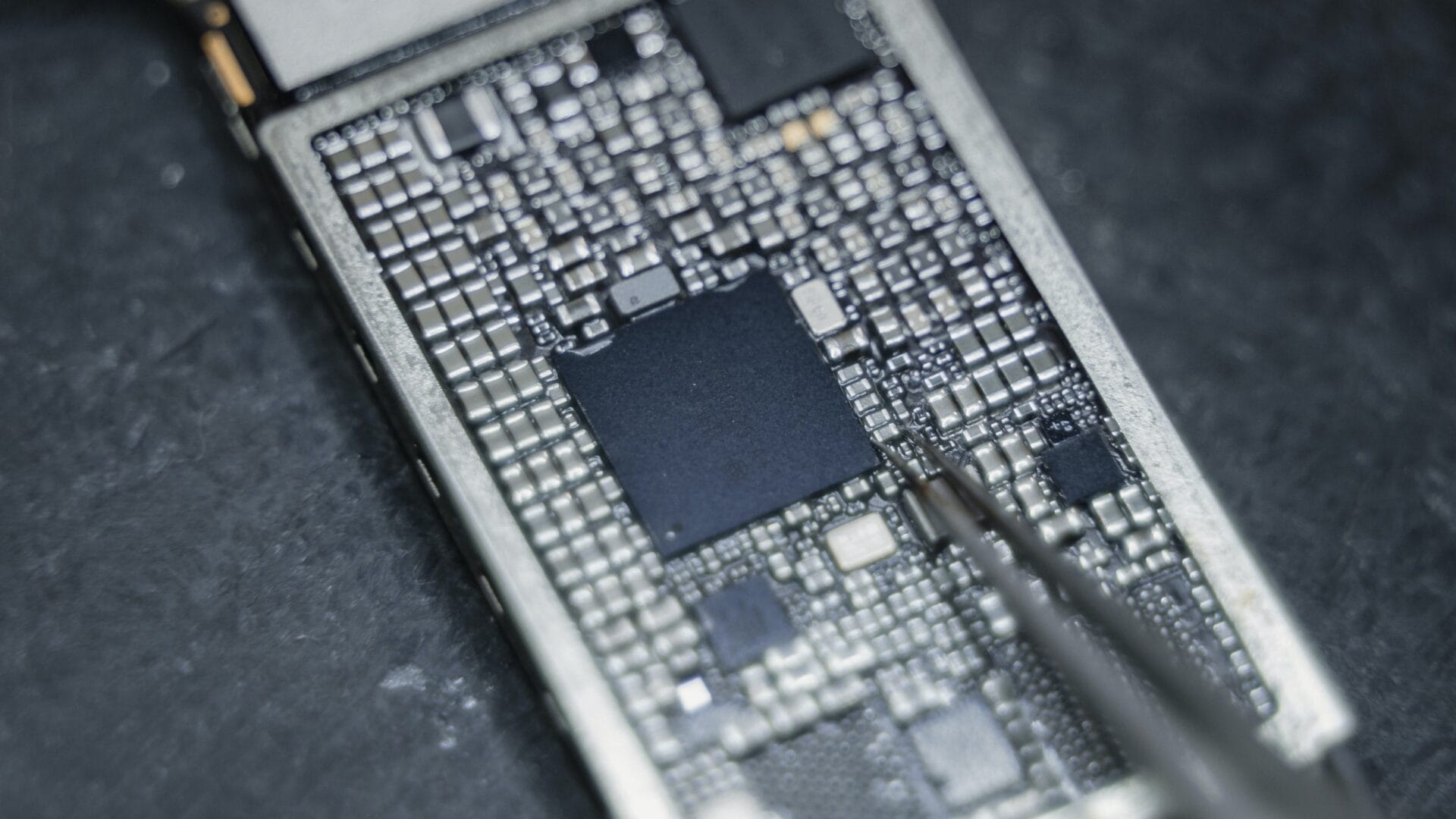 How To Prevent Phone's Data Loss • Data Recovery Service & Data ...