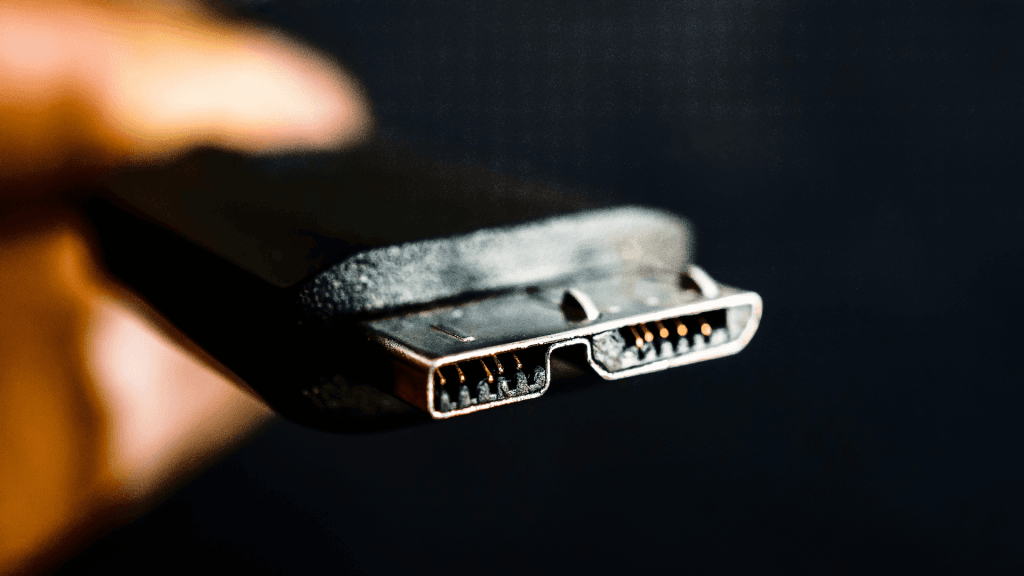 How to Fix a Broken USB Port on an External Hard Drive • Data Recovery ...